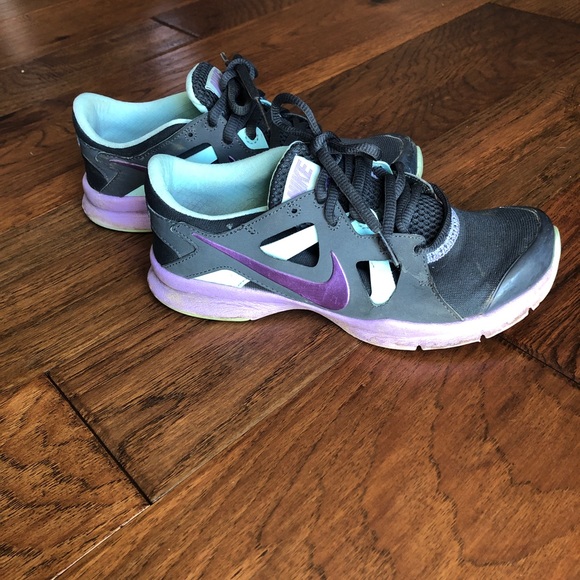 Nike | Shoes | Nike Womens In Season Tr 3 Cross Trainers Sneakers Size ...